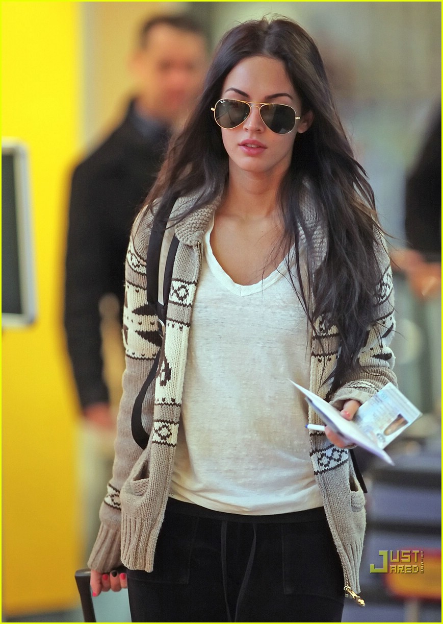 Megan Fox Tongue Pics